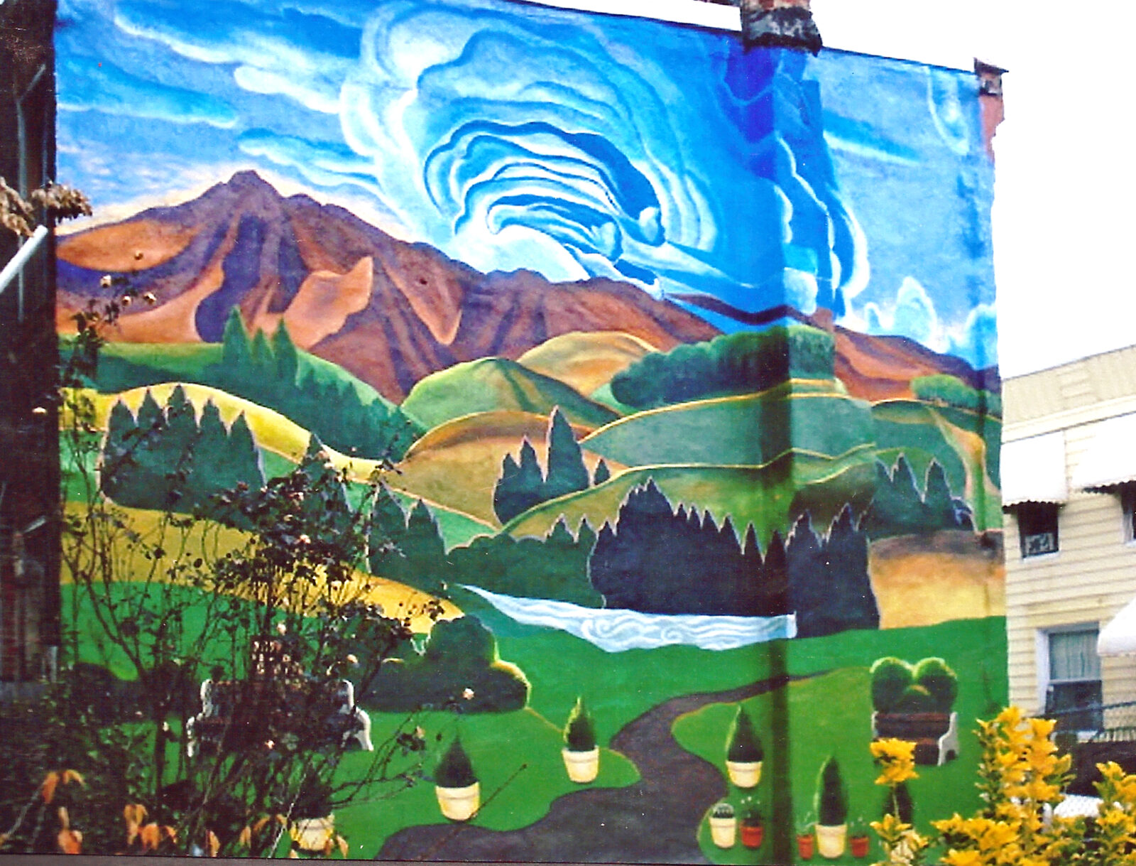Newkirk Memorial Garden - Mural Arts
